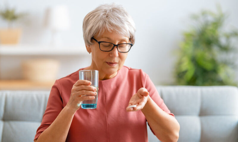 Age-Related Macular Degeneration: Causes, Symptoms, And Treatment Options